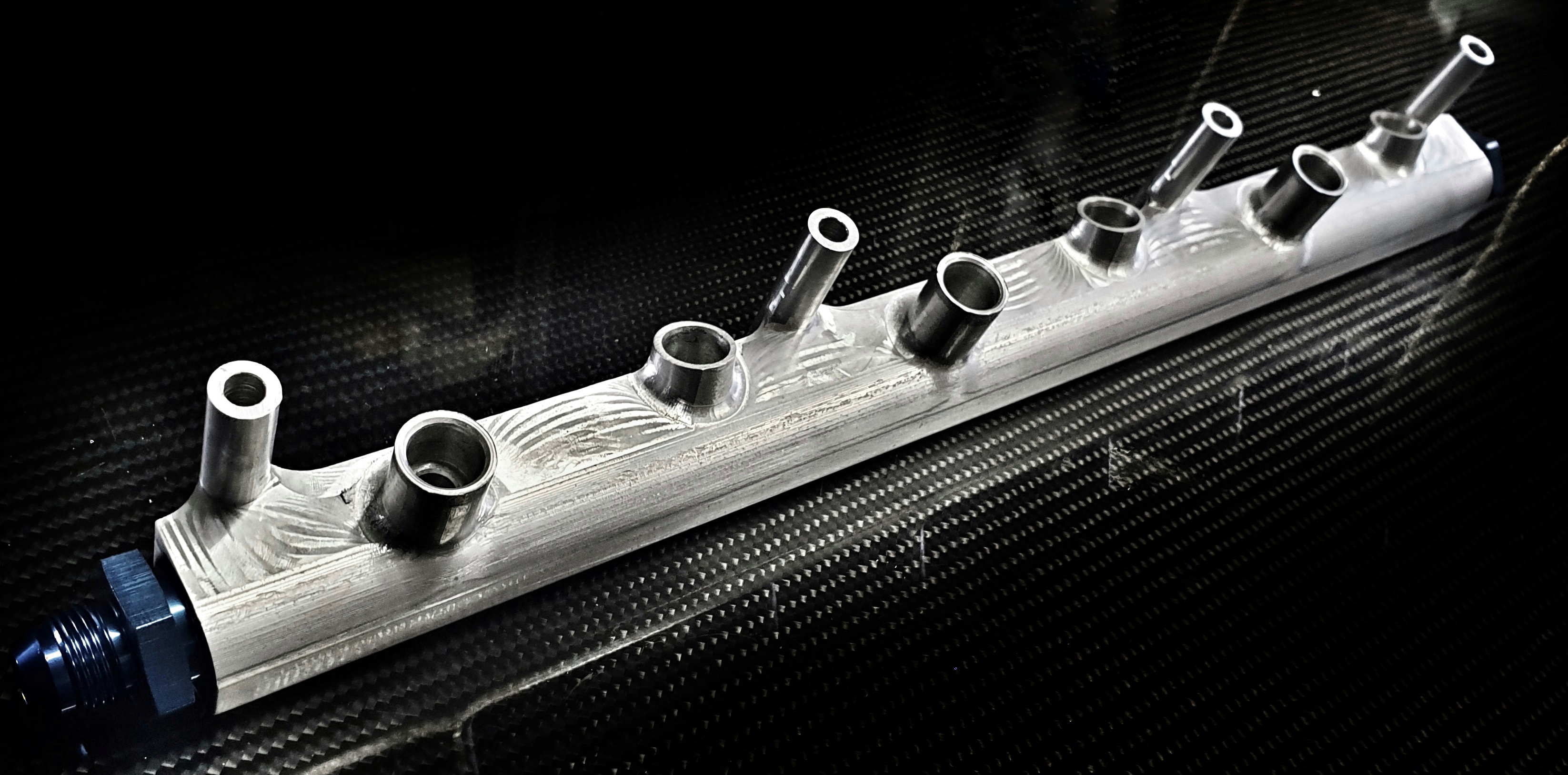 Audi/VW R32 (3,2V6) Engine high flow fuel rail - Racing Custom Parts